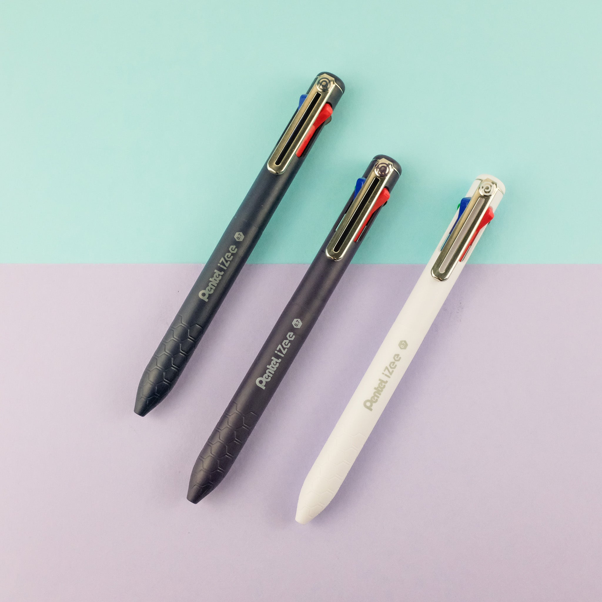 iZee 0.7mm Multi-colored Ballpoint Pen– Pentel Singapore