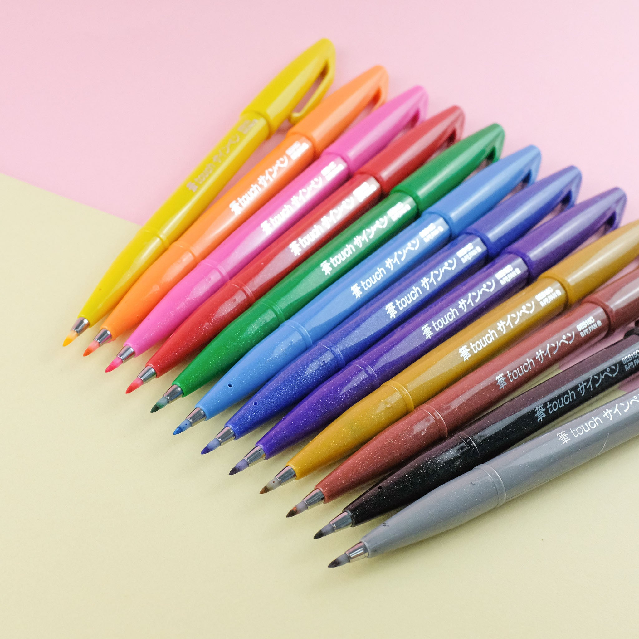 Brush Sign Pen for Cards & Lettering - Pentel Singapore